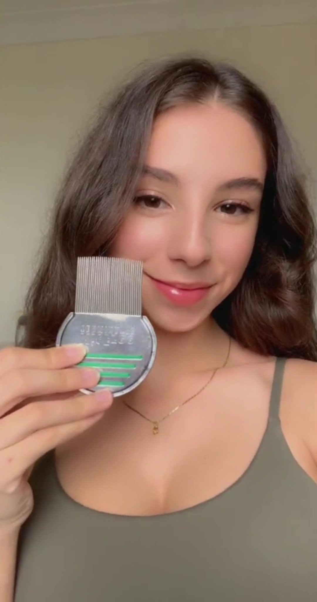 Shocking Lice Infestation Unearthed by Hairdresser: Over 150 Eggs Found ...