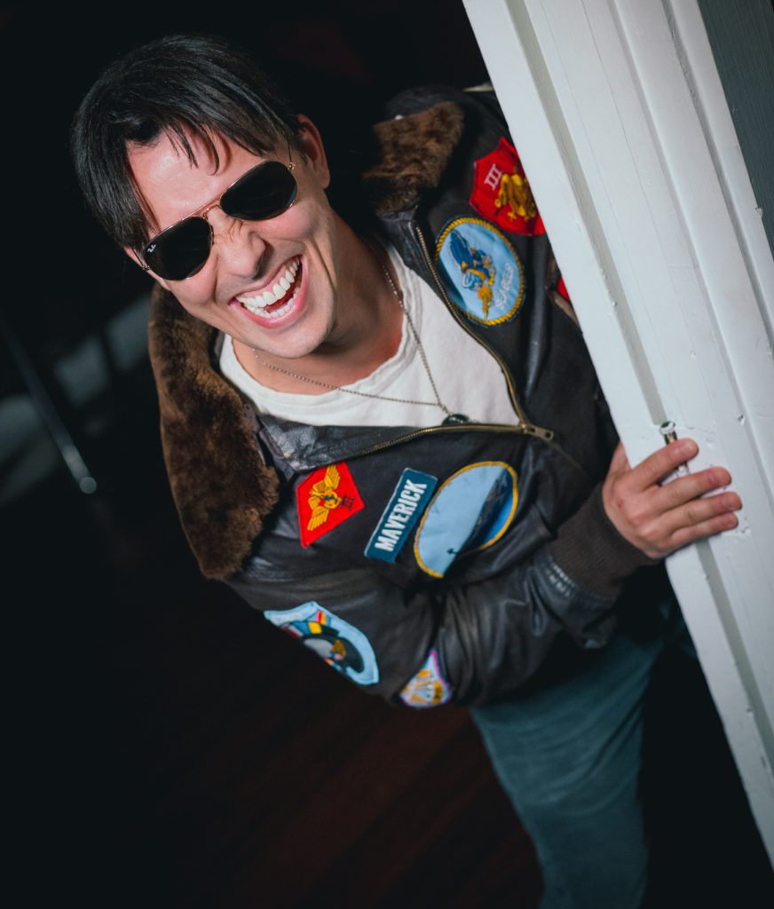 Tom Cruise Doppelgänger: How Evan Ferrante Paid off His Credit Card ...