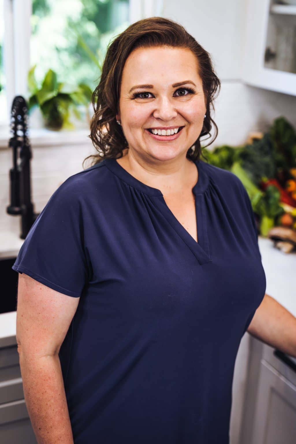 Housewife Shares How She Went From Conservative Upbringing to Becoming ...