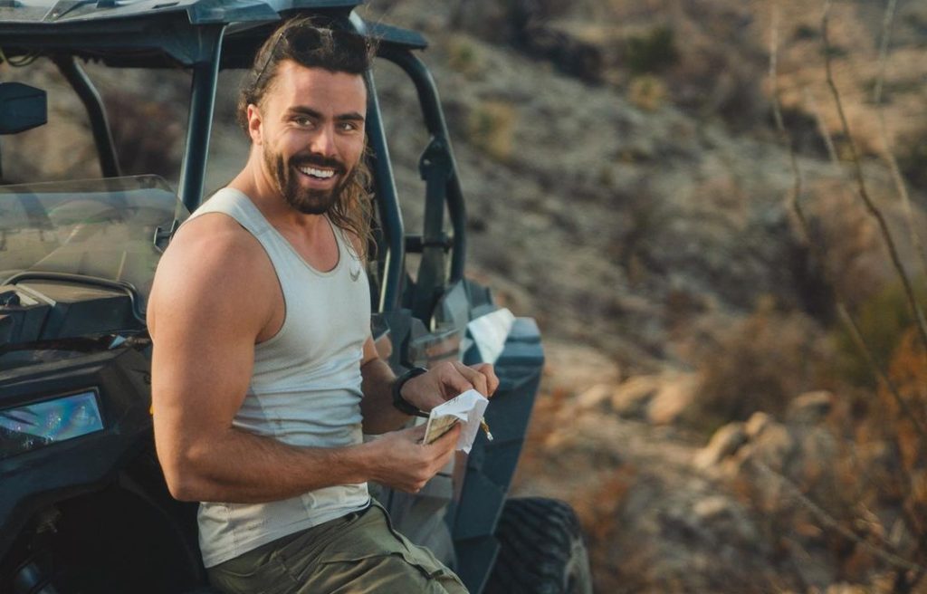 Instagram’s ‘Mr Adventure’ Gives Back and Inspires Fellow Influencers ...