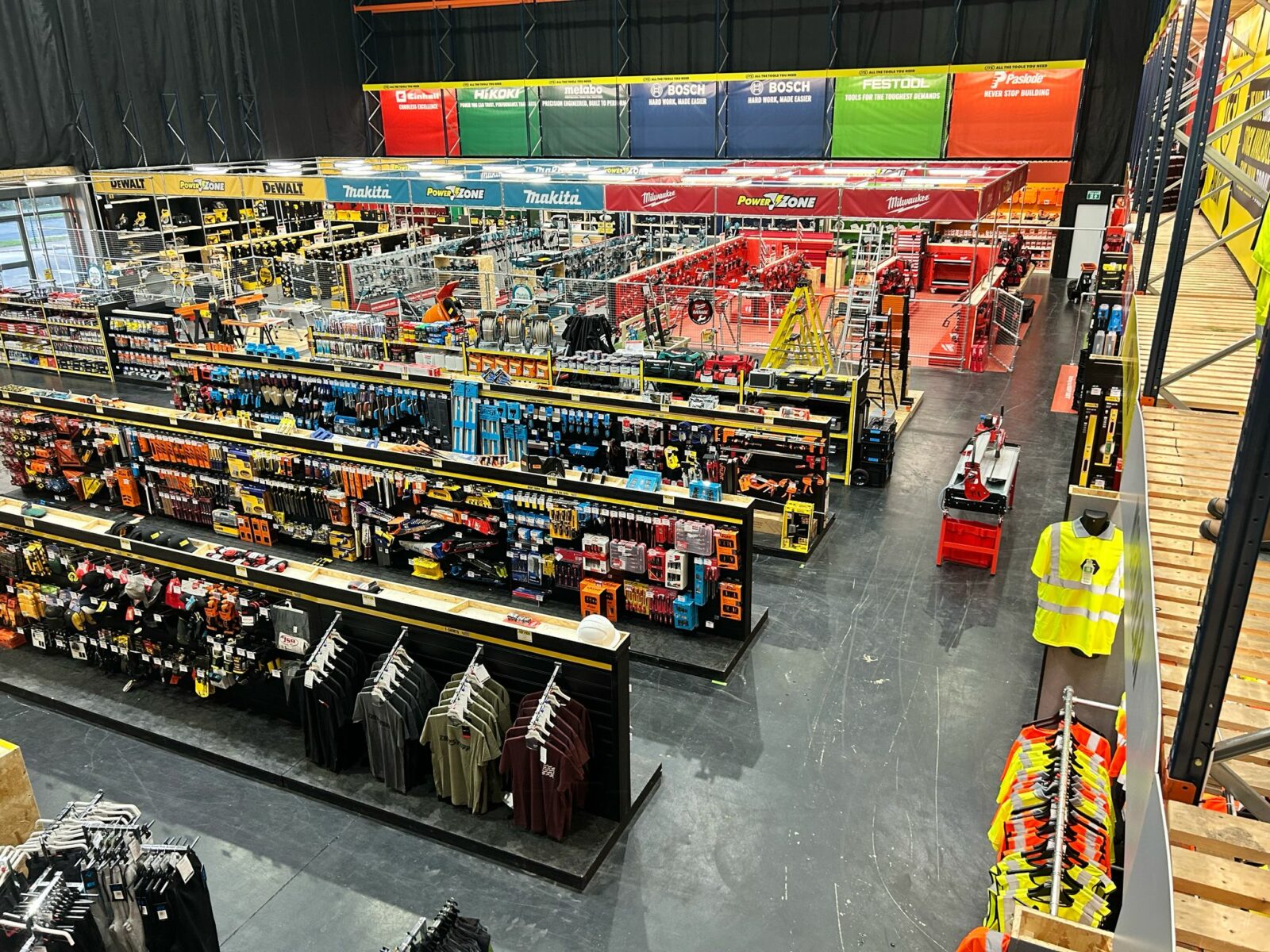 ITS Expands Harlow Store, Introducing an Innovative “Shop-in-Shop ...